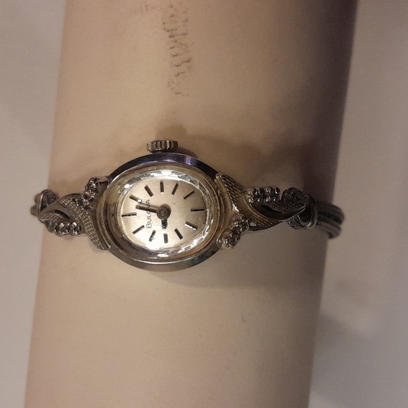 Bulova | Accessories | Vintage Ladies Bulova K Rolled Gold Plate Watch ...